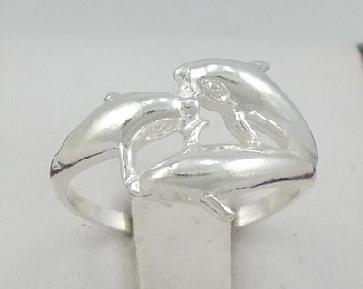 PRETTY .925 STERLING SILVER 3 DOLPHIN PORPOISE RING size 7 style# r1823 ...