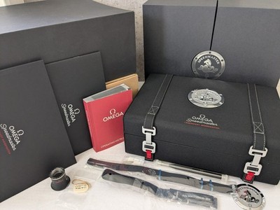 Omega Speedmaster Professional Moonwatch Box w/Outer Box & Accessories ...