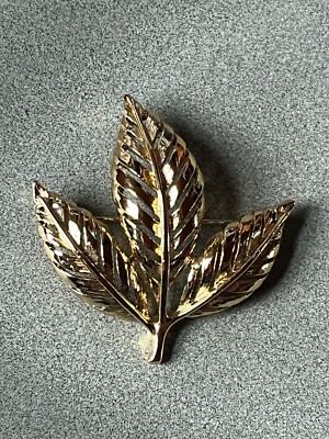 Vintage Cut-Out Goldtone Aspen Leaflet Leaf Pin Brooch – 1.75 x 1.75 ...