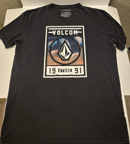Volcom T-Shirt Men’s Size Large with Graphic | eBay