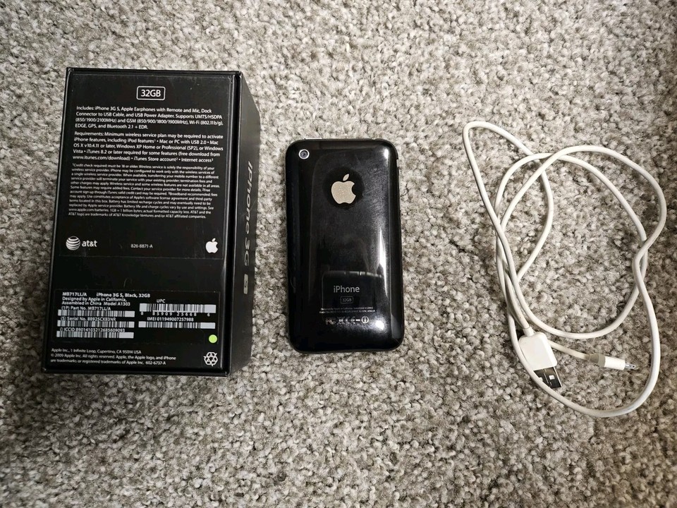 Apple iPhone 3GS (32GB) (A1303) - Black (AT&T) + Original Box | eBay