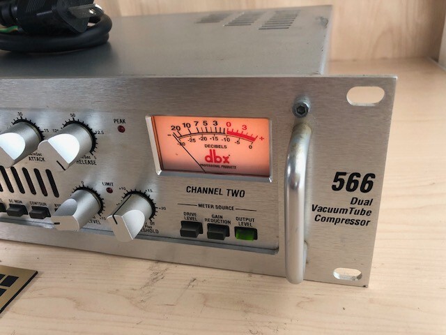 DBX 566 Dual Stereo Analog Vacuum Tube Compressor Rackmount Contour ...