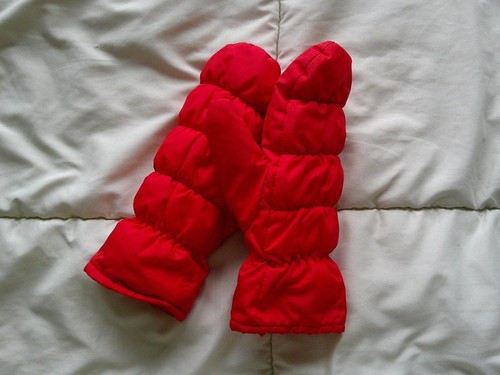 Red H&M Waterproof Mittens | eBay