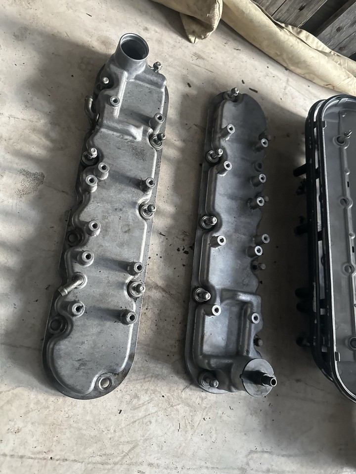 Gen V (gen 5) Lt 5.3/6.2 Oem Valve Covers With Gaskets Camaro ...