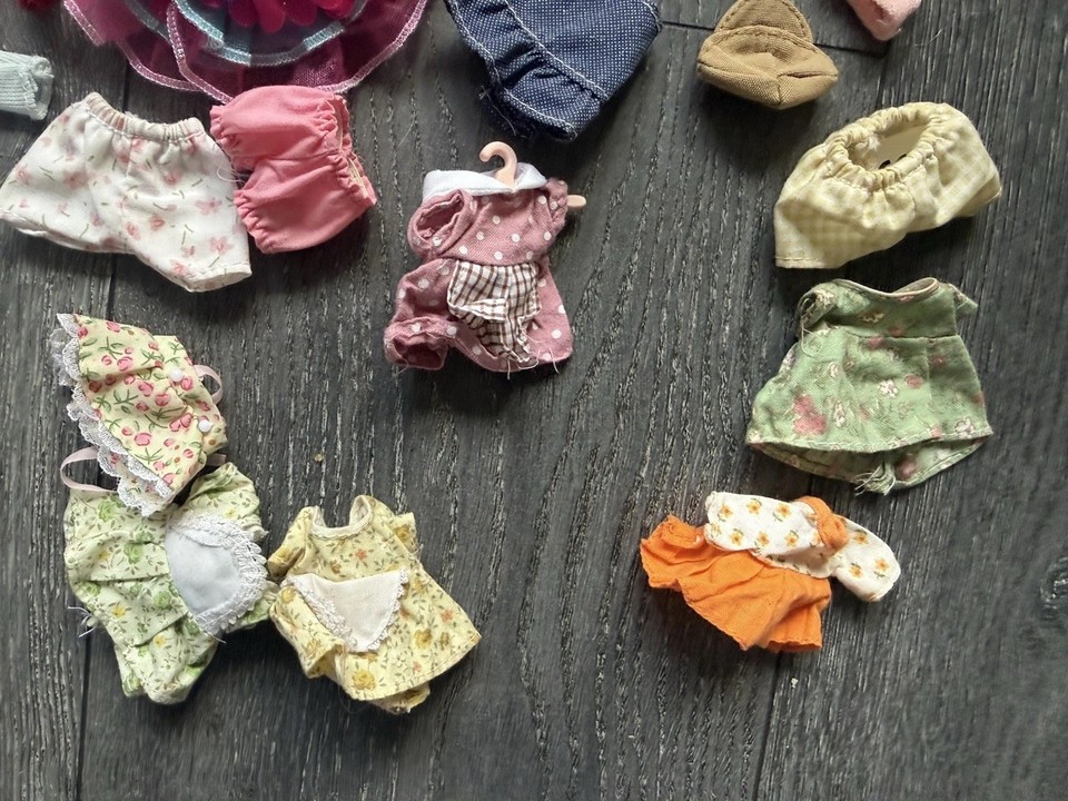 Barbie Kelly Shelly Barbie Vintage small Doll Clothes Mix Others | eBay UK