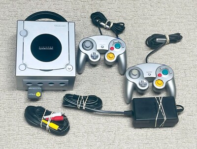 Nintendo Gamecube Console Bundle System Silver - 2 Genuine Controllers ...