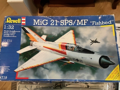 Revell 1/32 Scale Mig 21 SPS/MF Plus Extras | eBay