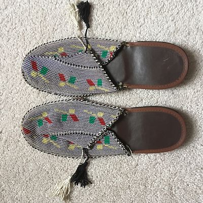 Traditional Middle Eastern Artisan Slippers - Leather Sole Woven Upper ...