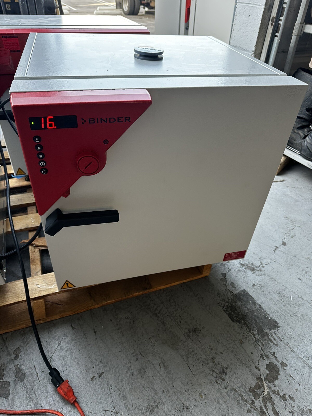 BINDER 9010-0179 BD-Series Binder Incubator 1.9 cu. ft. Capacity /-0.5 ...