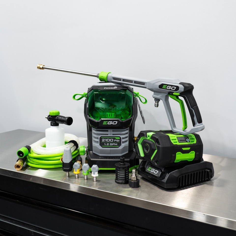 EGO Power+ 2100 PSI Compact Cordless Pressure Washer | 6.0 Ah Battery ...