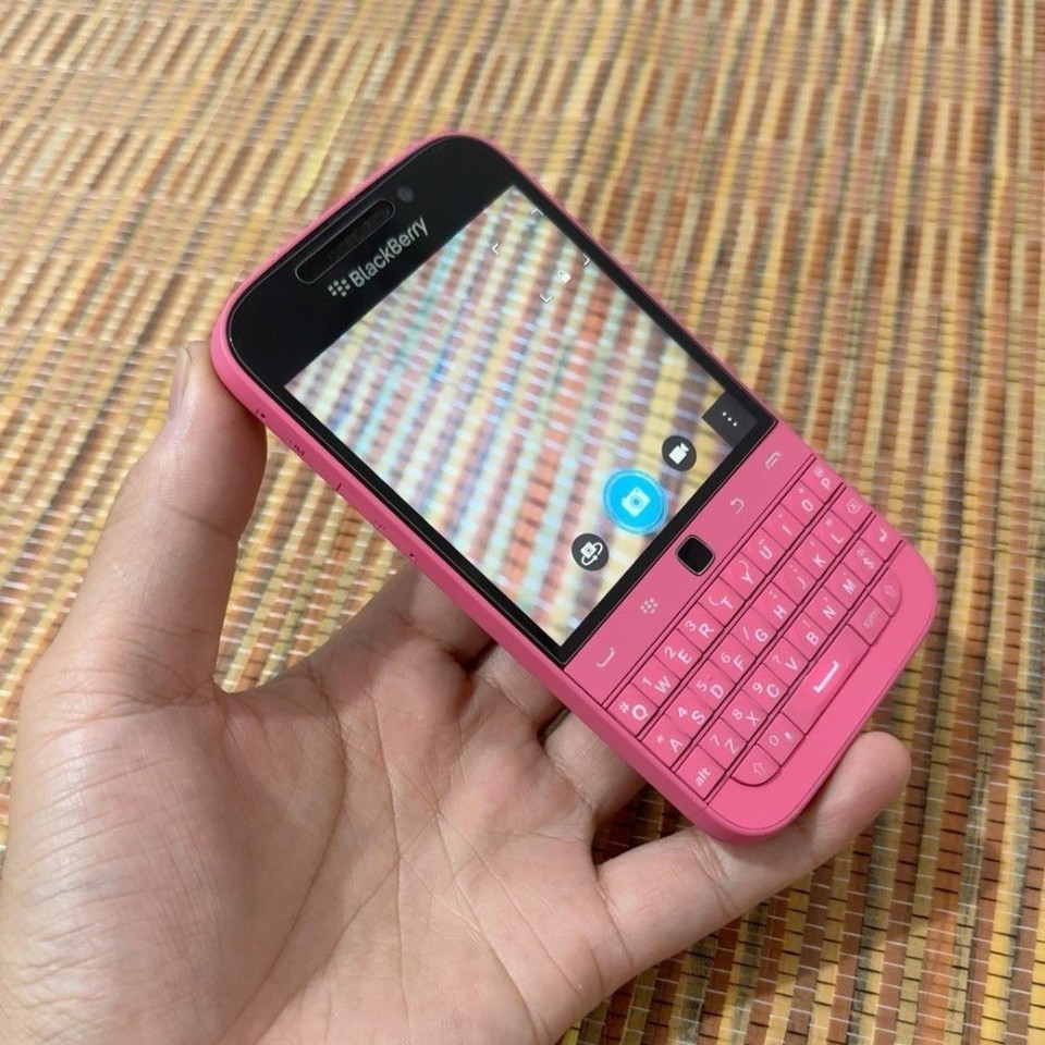 BlackBerry Classic Q20 Unlocked 4G LTE Retro Smartphone 16GB+2GB SQC100 ...
