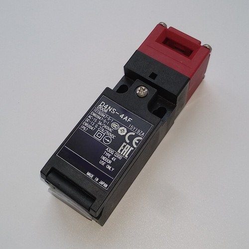 1PC For D4NS-4AF Safety Door Switch | eBay