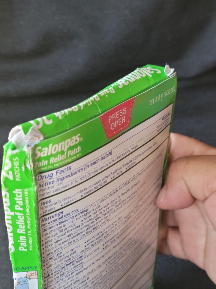 Salonpas Pain Relief 20 Patches Sore Muscles Back Pain Topical ...