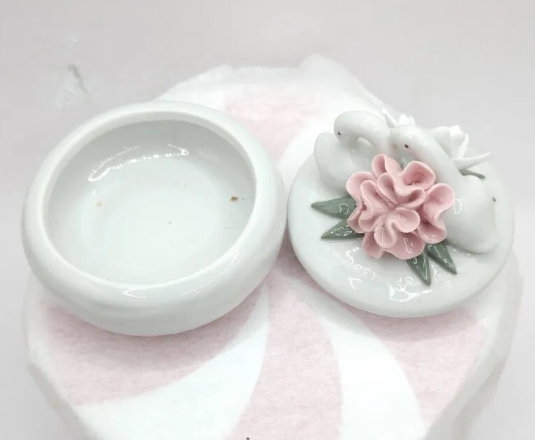 Vintage Porcelain Bird & Bugs Trinket Dish + Ceramic Swan Trinket Box W ...