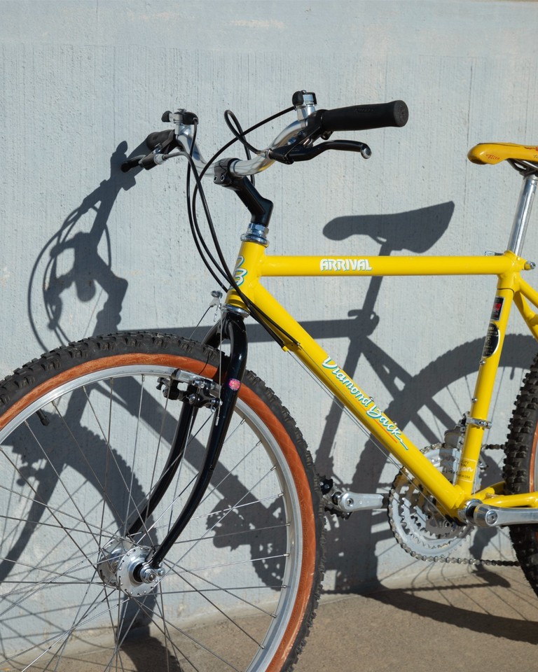 Vintage Yellow Diamondback Arrival MTB - Small - 26" - Suntour - Deore ...