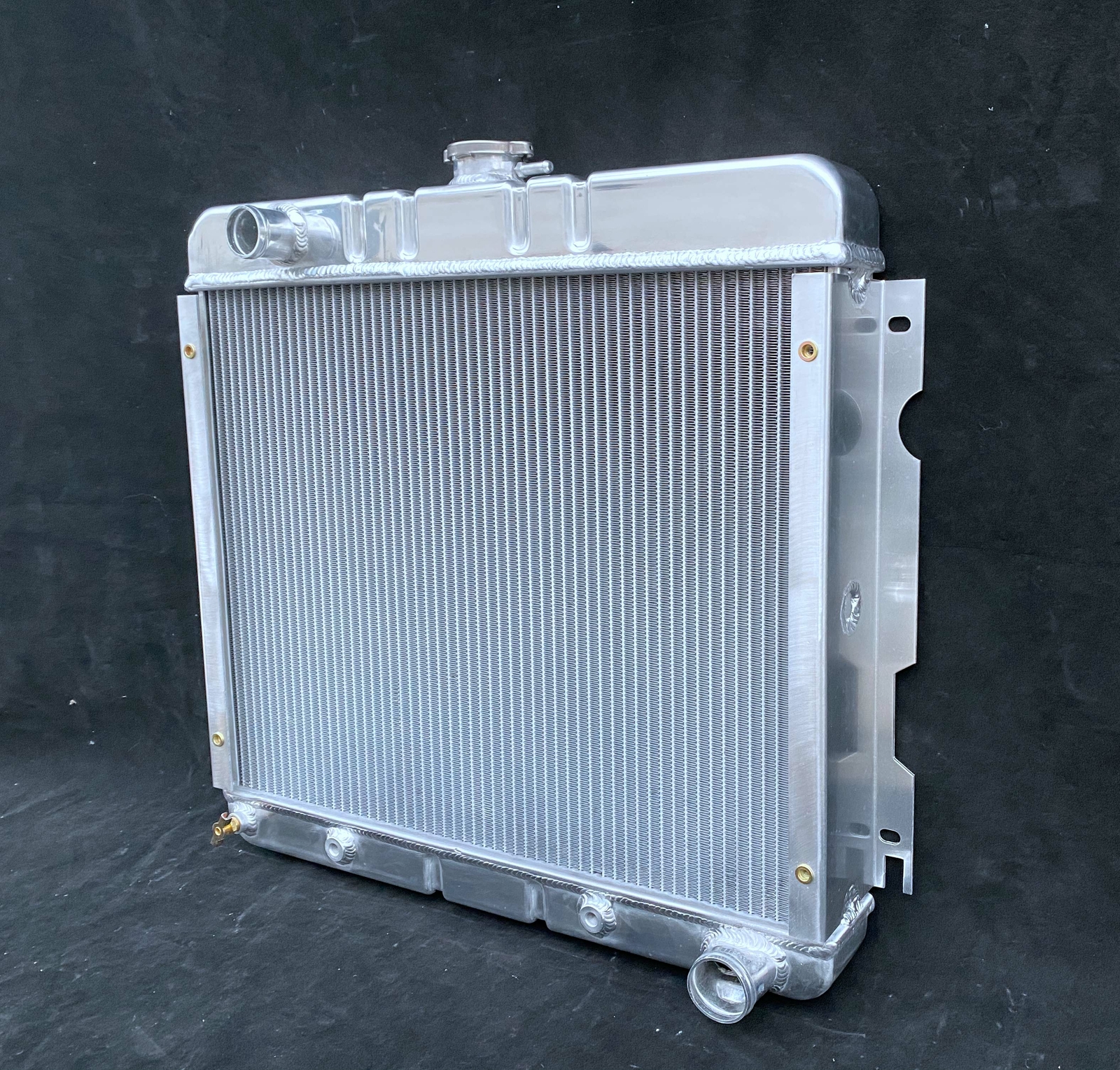 KKS 3 Row Radiator For 1970-1972 Dodge Dart Plymouth Duster/Valiant 5 ...