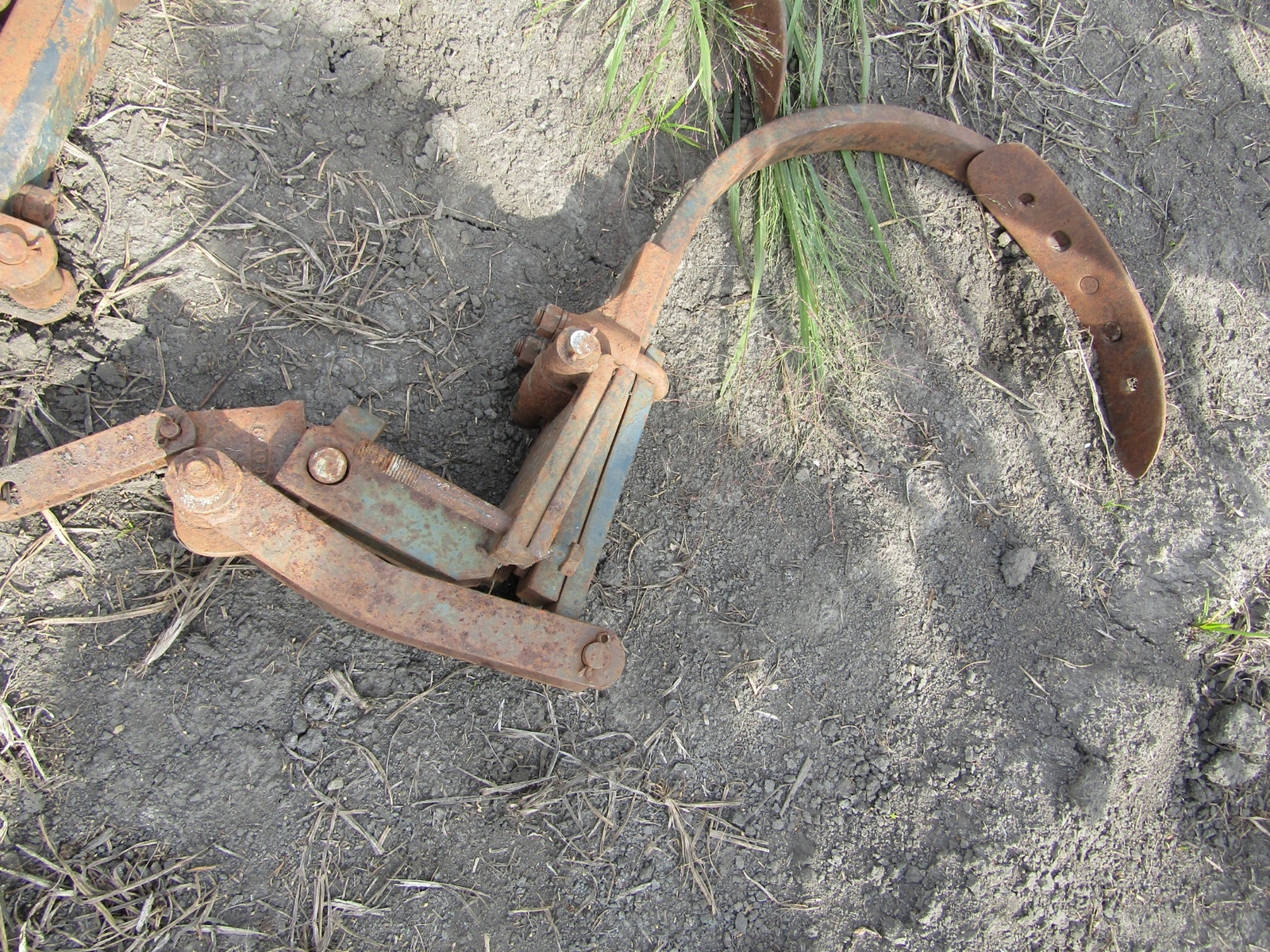 MORRIS CHISEL PLOW SHANK ASSEMBLY | eBay