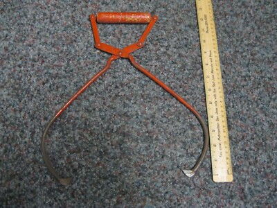 Primitives - Ice Block Tongs