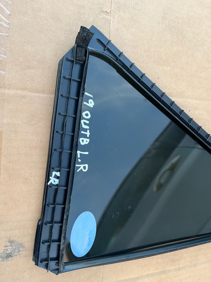 2017-2019 SUBARU OUTBACK 2.5L REAR LEFT DOOR VENT CORNER WINDOW GLASS ...