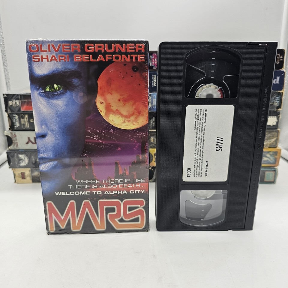 Vintage Horror Sci-Fi Cult-Classic VHS Lot Spaceship Making Contact Etc ...