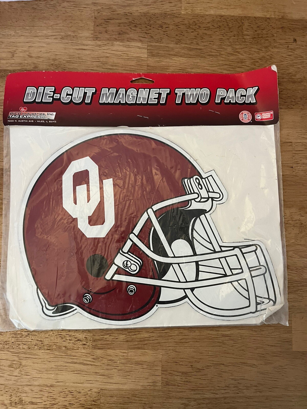 OU University of Oklahoma Car Magnets Sooners 2 pk Football Helmet NCAA ...