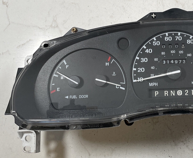 1998-2000 FORD RANGER SPEEDOMETER INSTRUMENT CLUSTER XL5F-10C956-A 315K ...
