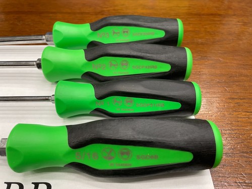 Snap-on Tools USA NEW 6pc GREEN Soft Grip Combination Screwdriver Set ...