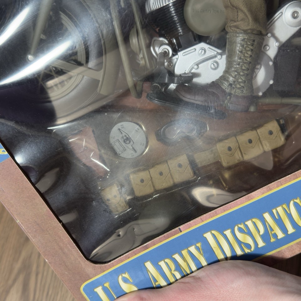 21ST CENTURY TOYS The Ultimate Soldier - U.S. Army Dispatch Rider ...