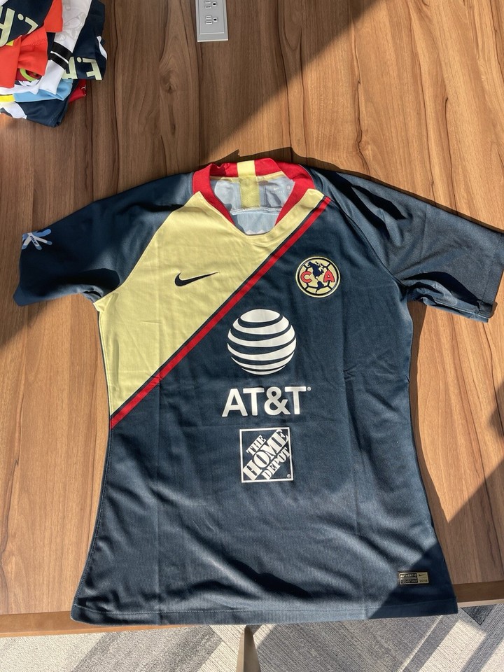 Club America Men’s L Nike Away Jersey 2018/2019 Edson Alvarez Machin ...