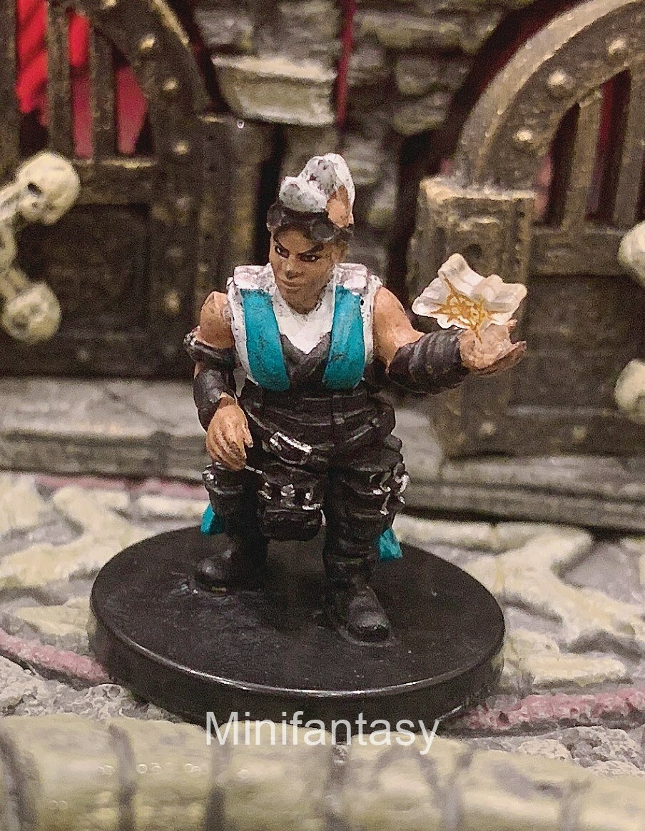 Dwarf Magewright D&D Miniature Dungeons Dragons Eberron Dwarven Wizard ...