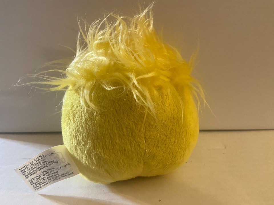 DISNEY CLUB PENGUIN PUFFLE YELLOW*RARE*VINTAGE*Y2 | eBay