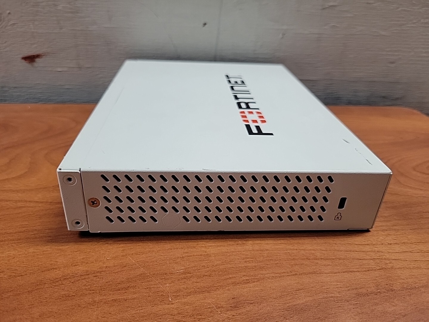 Fortinet FortiGate 60E Network Security-Firewall Appliance FG-60E-POE ...