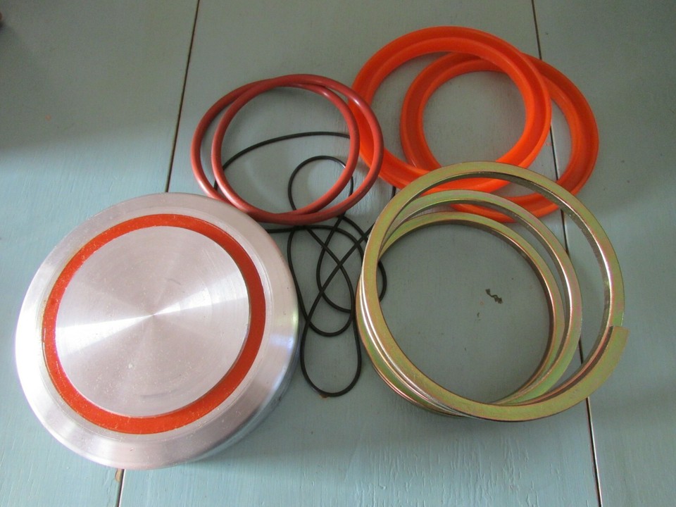 Martin Engineering 38138 Hurricane Main Piston Rebuild Kit Big Blaster ...