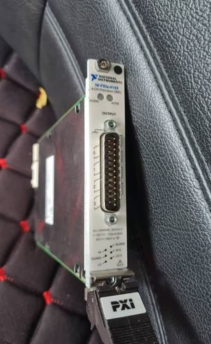 100% test PXIE-4143 4-Channel, ±24 V, 150 mA Precision PXI Source PXIE ...