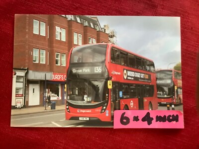 LONDON BUS PHOTO B/W STAGECOACH SELKENT 11010 (TL) YY18TMO Route 136 ...