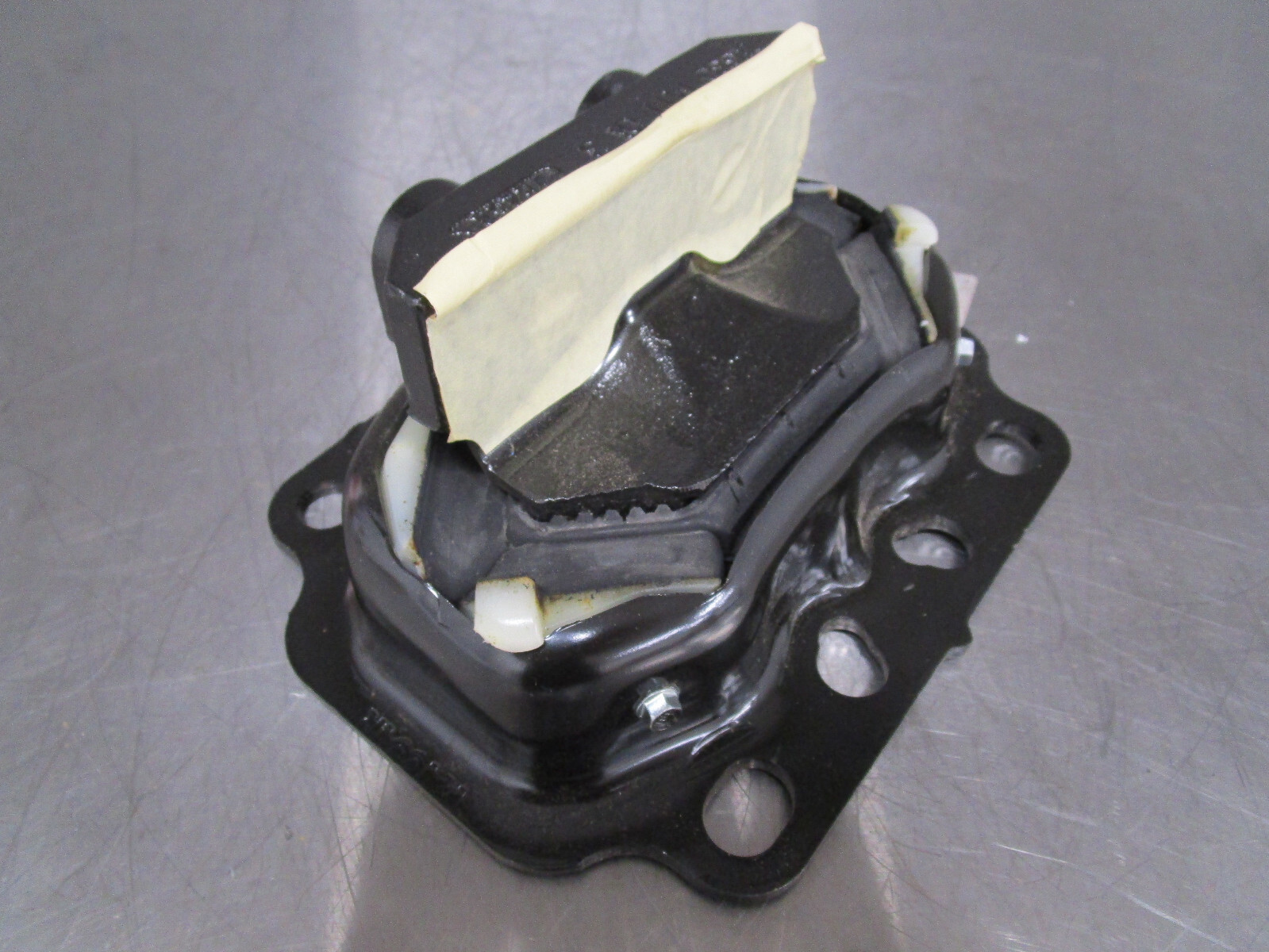 PACCAR Rear Engine Support 11214AC Genuine 11728 Mount for sale online ...