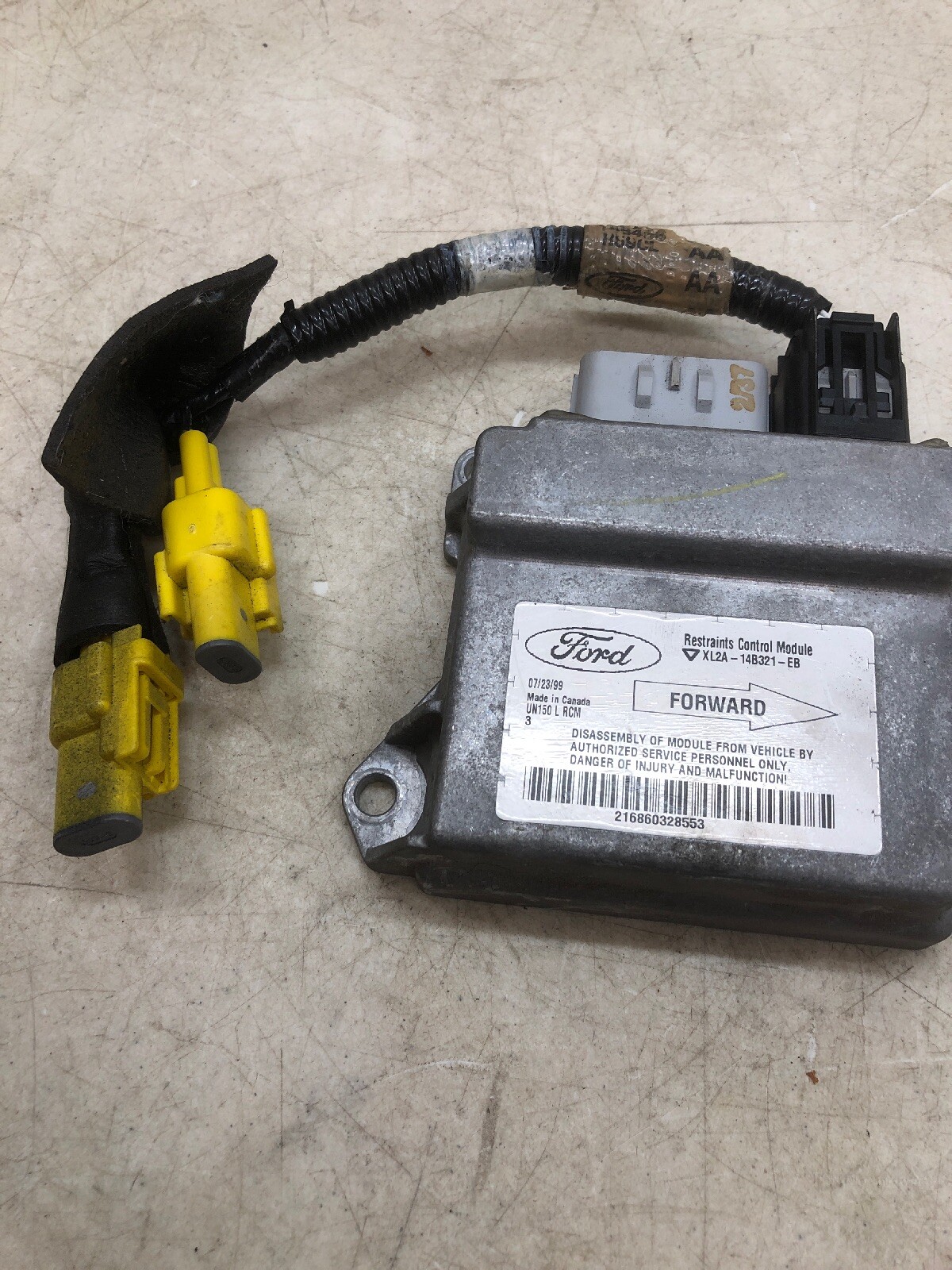 1999. - 2001 Ford Explorer Air Bag Module XL2A14B321EB Airbag B46 ...