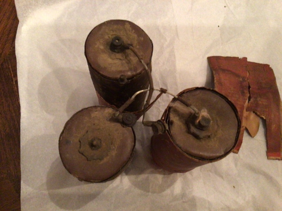 ANTIQUE (ANCIENT) DRY CELL NO. 6 DRY CELL BATTERIES FOR LABEL ...