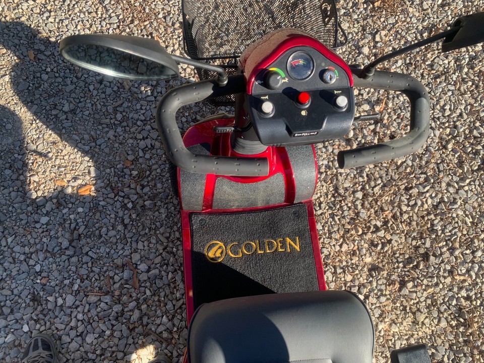 GOLDEN TECH COMPANION II 4 WHEEL SCOOTER TWO 12VOLT BATTERIES ALL ...