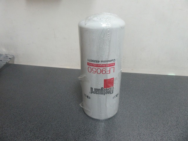 Fleetguard LF9050 Oil Lube Filter Cummins Filtration for sale online | eBay