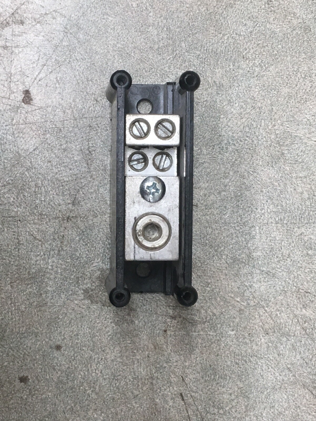 BURNDY CAT No. BDC-14-2/0-1 Power Distribution Block - for sale online ...