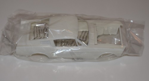 AMT 1967 SHELBY GT-350 800M/12 ⭐PARTS⭐ OUTER BODY ASSEMBLY 1:25 | eBay