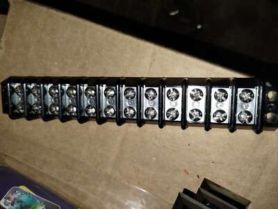 ELECTRICAL TERMINAL BOARD...AC/ DC Voltage,12 Position/Dividers, U Get ...