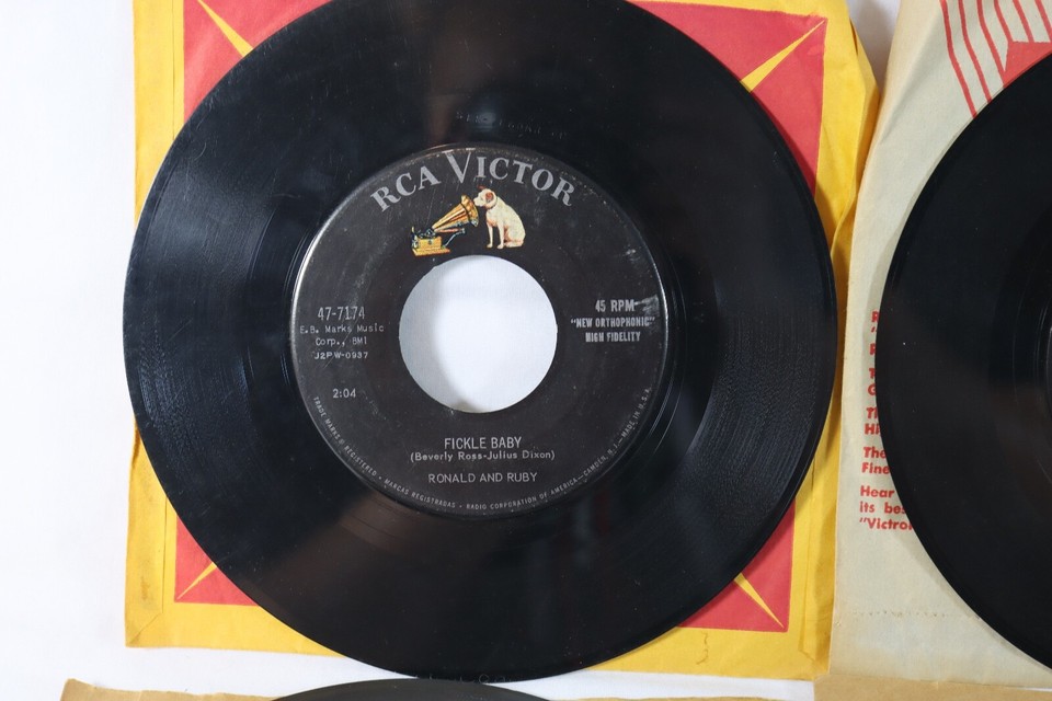 Vintage RCA Victor Vinyl 45's Rockabilly Folk Doo Wop Autrey Inman Chip ...