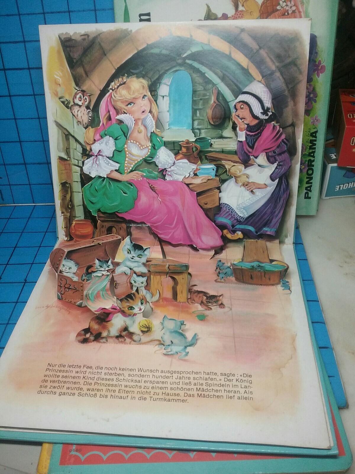GERMAN DORNROSCHEN & ROTKAPPCHEN CHILDS POP-UP BOOKS & SCHNEEWITTCHEN ...