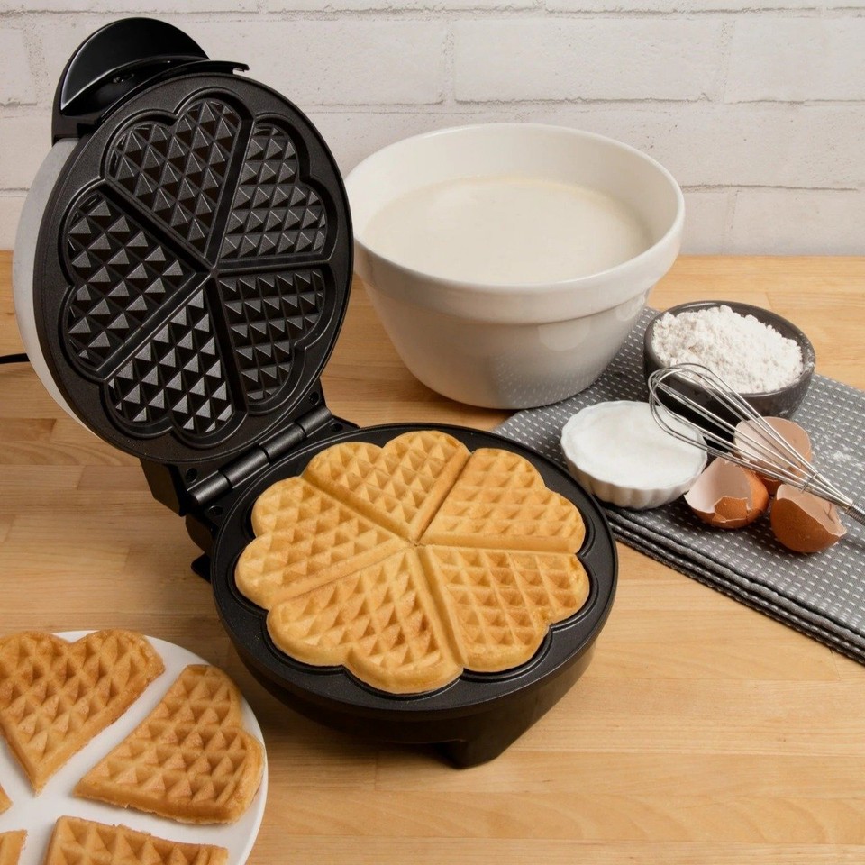 CucinaPro Waffle Wow! Waffle Maker | Round Heart | eBay