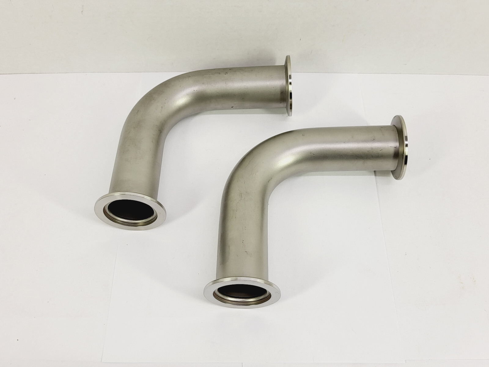 (Lot of 2) Lesker QF40-E90-LR KF40 90° Large Radius Elbow Fittings | eBay