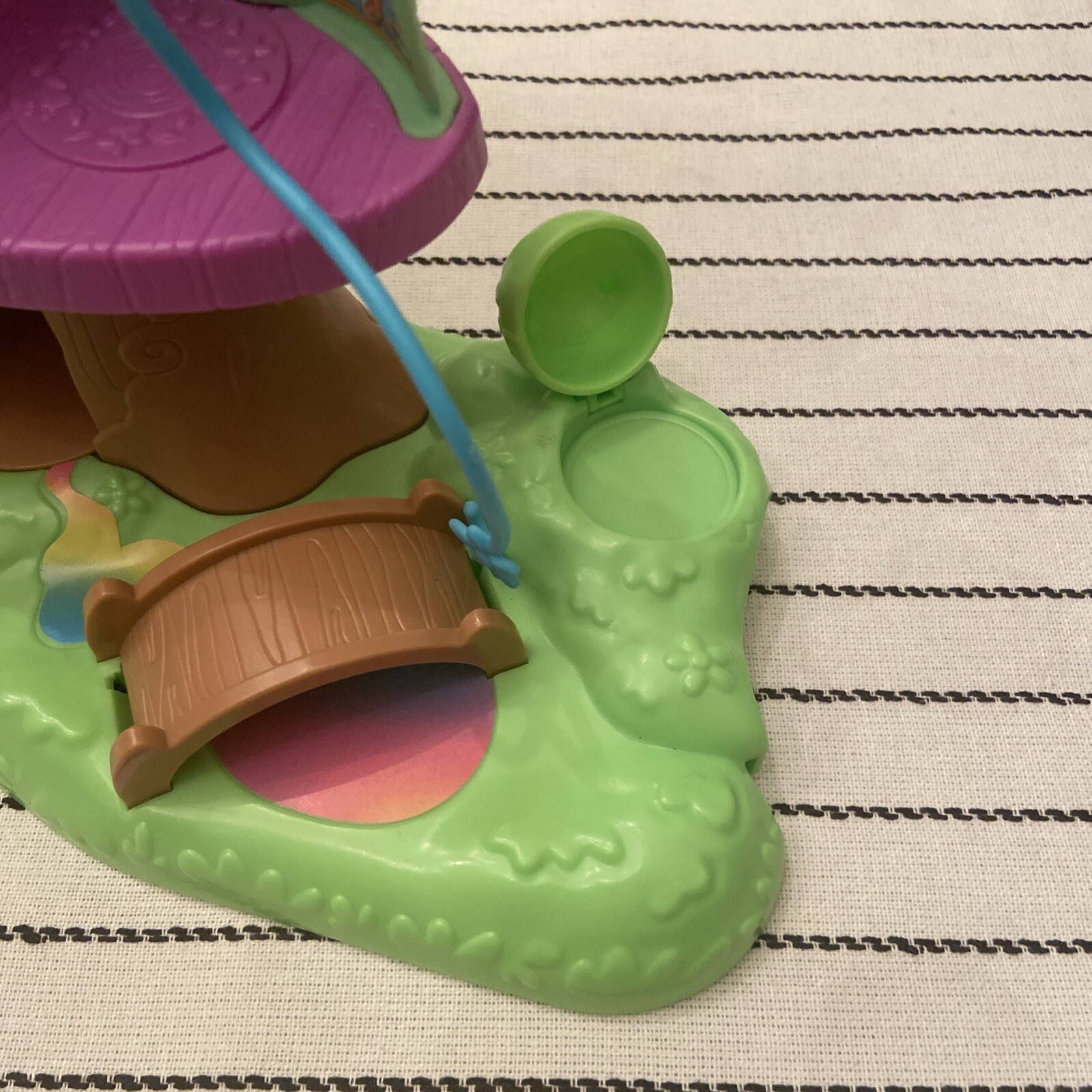 Gabbys Dollhouse Kitty Fairy Garden Treehouse & Barbie Club Chelsea ...