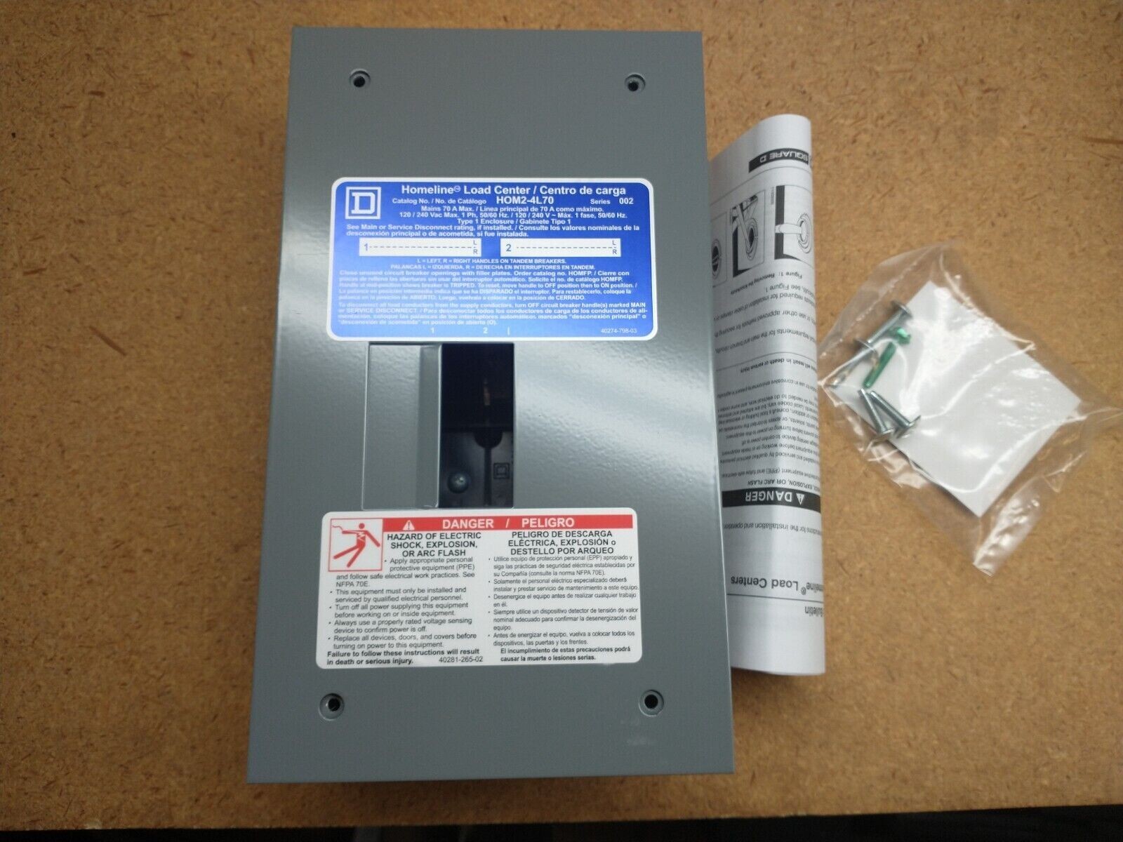 Square D HOM24L70FCP 70-Amp 2-Space 4-Circuit Main Lugs Load Center | eBay