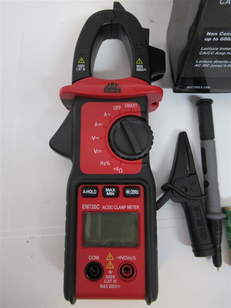 Mac Tools EM720C, Smart Digital Clamp Multimeter - Automatic Selection ...